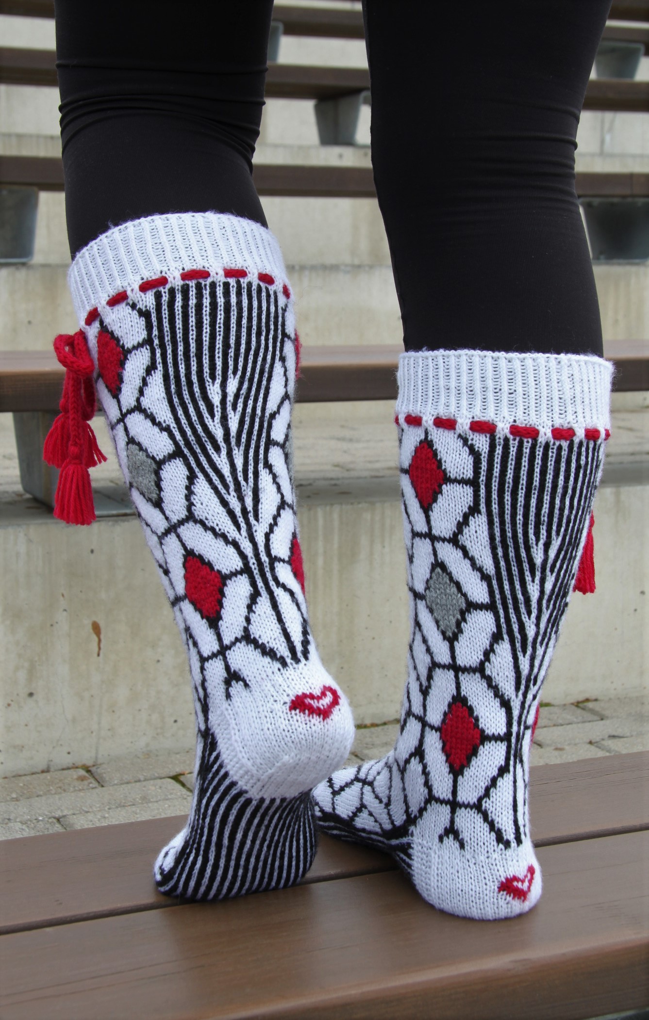 Priimus -sukat - Pohjois-Karjala 300 vuotta - Pohjois-Karjala sukat